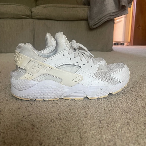 Nike | Shoes | Nike Hurache | Poshmark